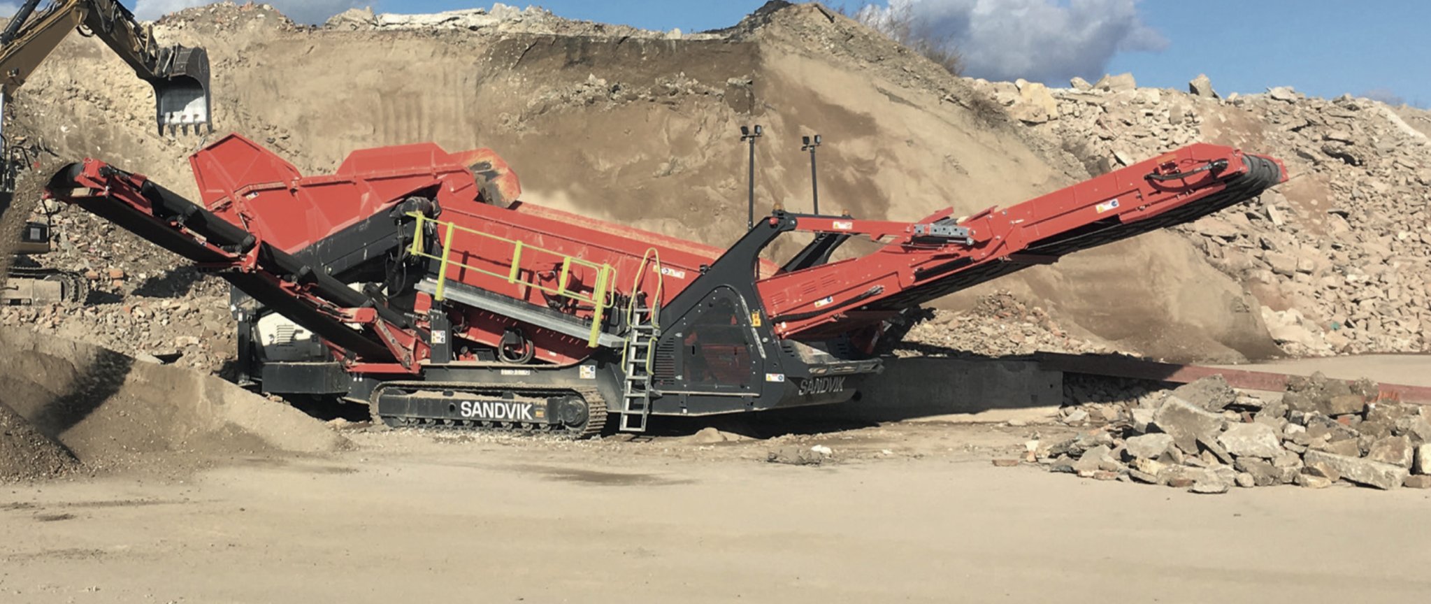 Nueva Criba Móvil SANDVIK QE342 | Valmopsur